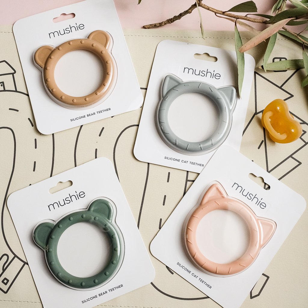 Mushie Cat Teether - Blush | UrbanBaby shop