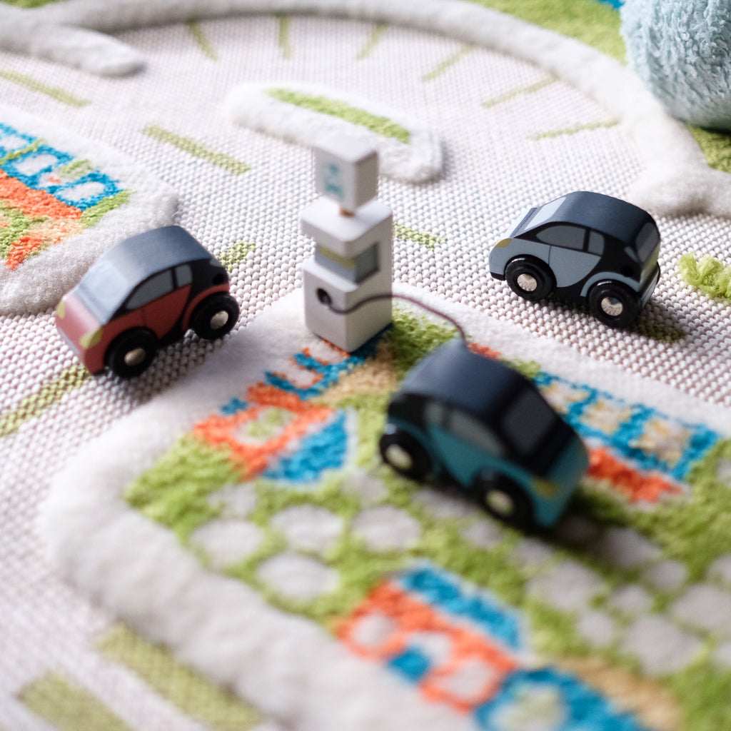 Wooden Smart Car Set – UrbanBaby shop